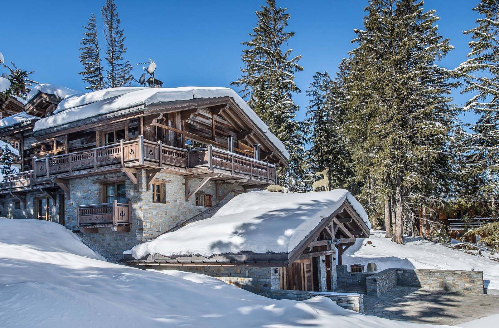 Luxury Chalets in Courchevel 1850 | SkiBoutique